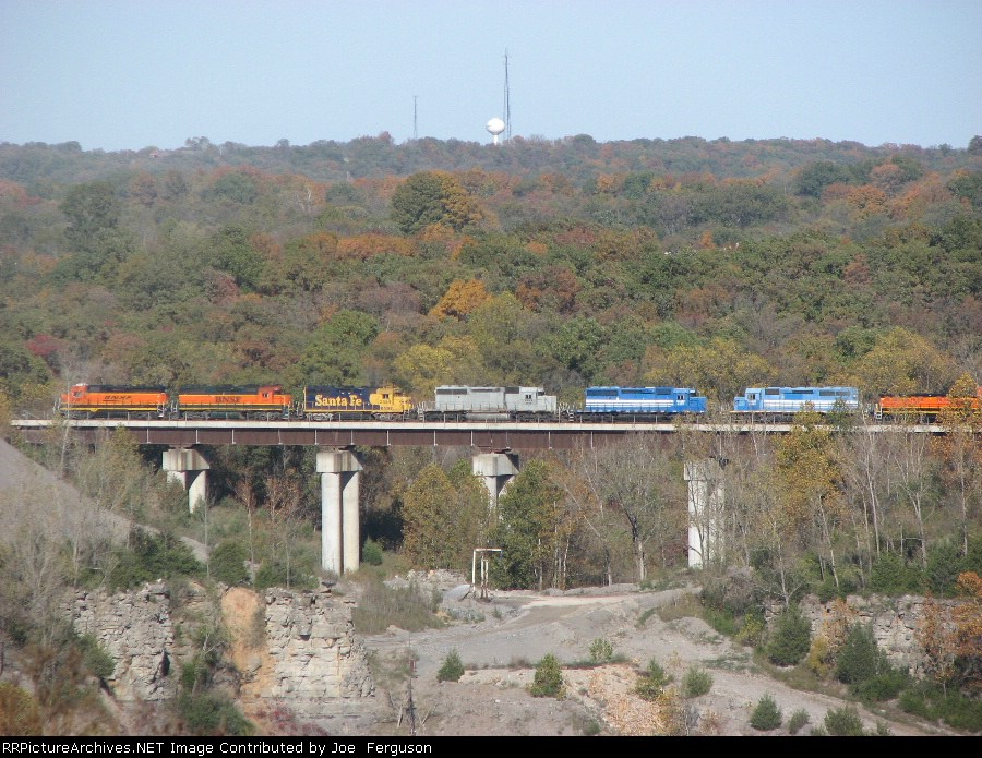 BNSF 2031 across the quarry at Buncombe, IL